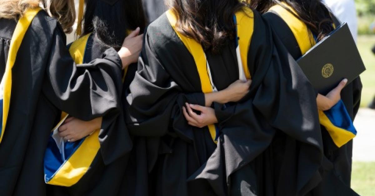 Duke Physician Assistant Program Holds Graduation at Duke Chapel | Duke ...