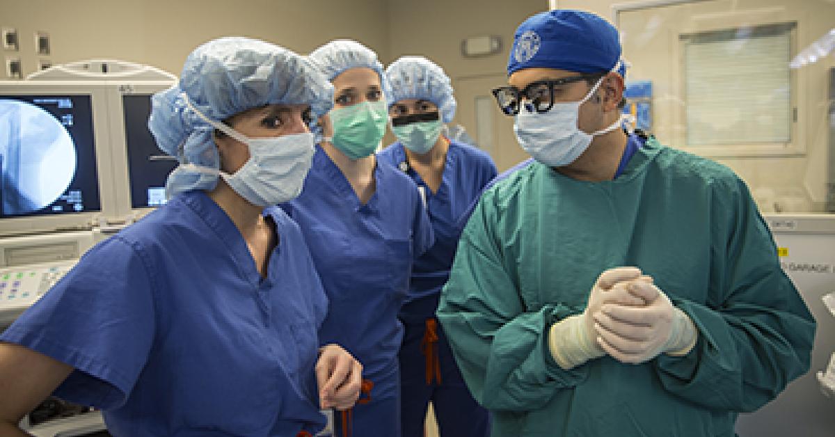 Duke Team Performs First Hand Transplant in NC | Duke University School ...